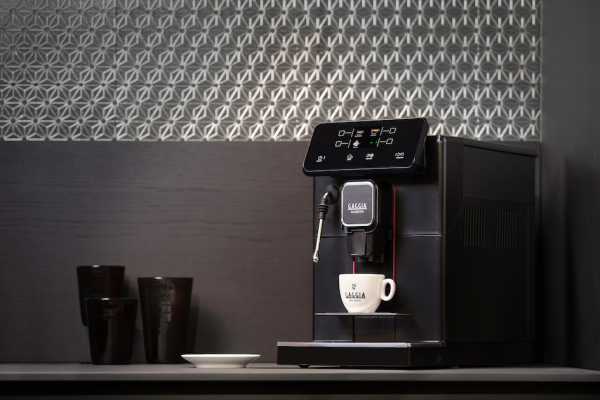 Little balance, distributeur des machines à café Gaggia Milano - Offrir ...