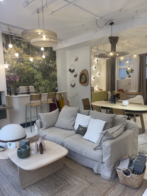 Simon-Simone ouvre un showroom à Paris - Offrir International